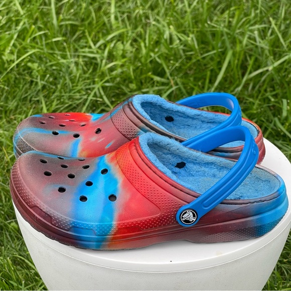 CROCS | Shoes | Crocs Clogs Junior Kids Size 5 Classic Lined Out Of ...